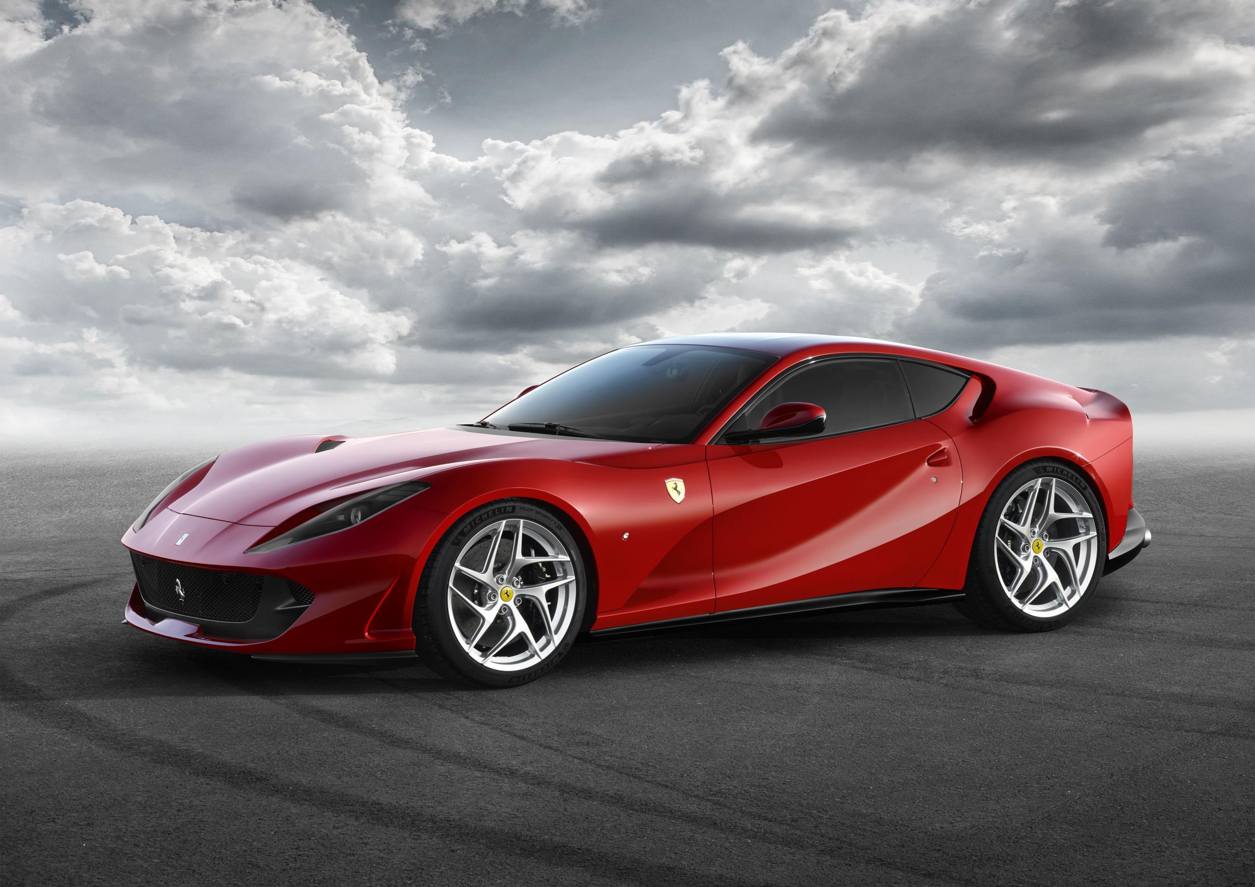 Ferrari 812 Superfast to be showcased at Geneva – Simply Motor