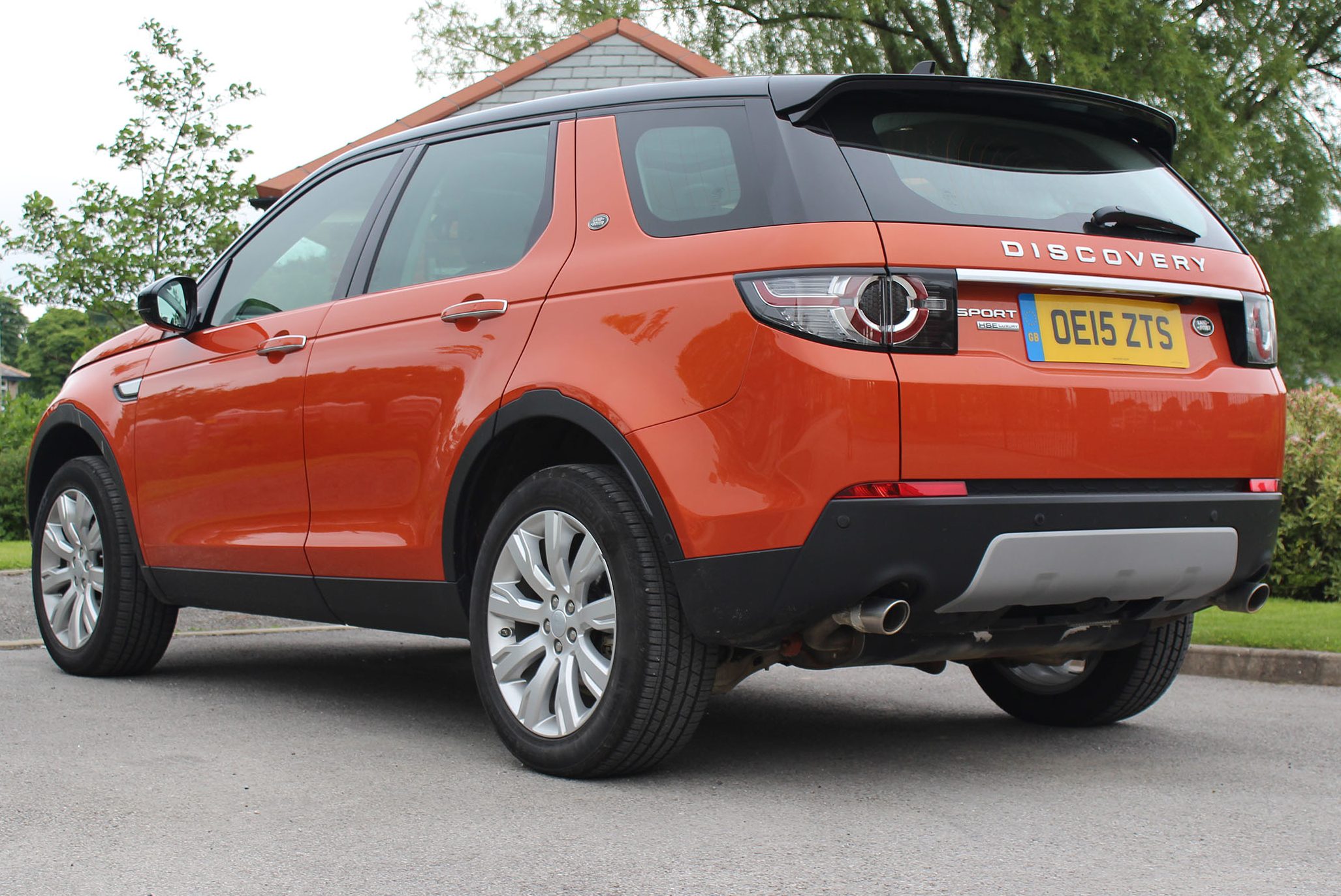 REVIEW - Land Rover Discovery Sport HSE Luxury – Simply Motor