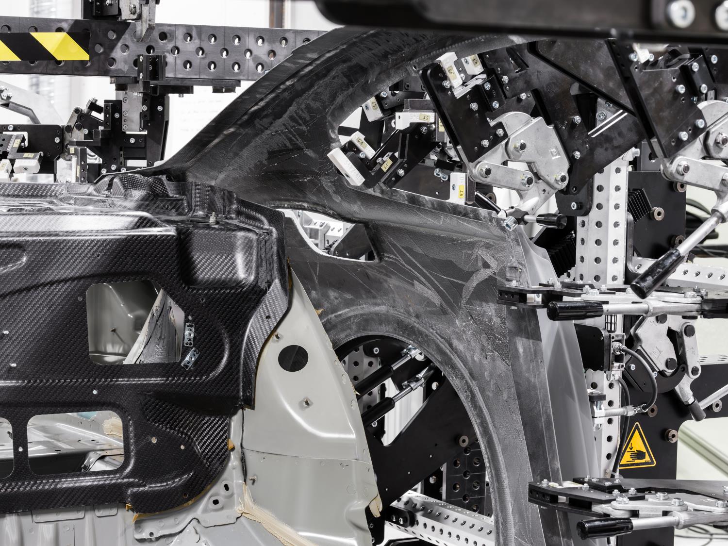 Carbon fibre instrumental to Polestar 1 construction – Simply Motor